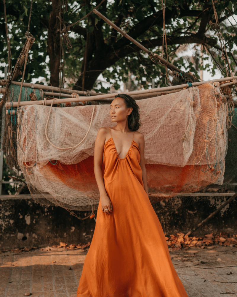 HANNAH LEDERER – Faraboutique Journal